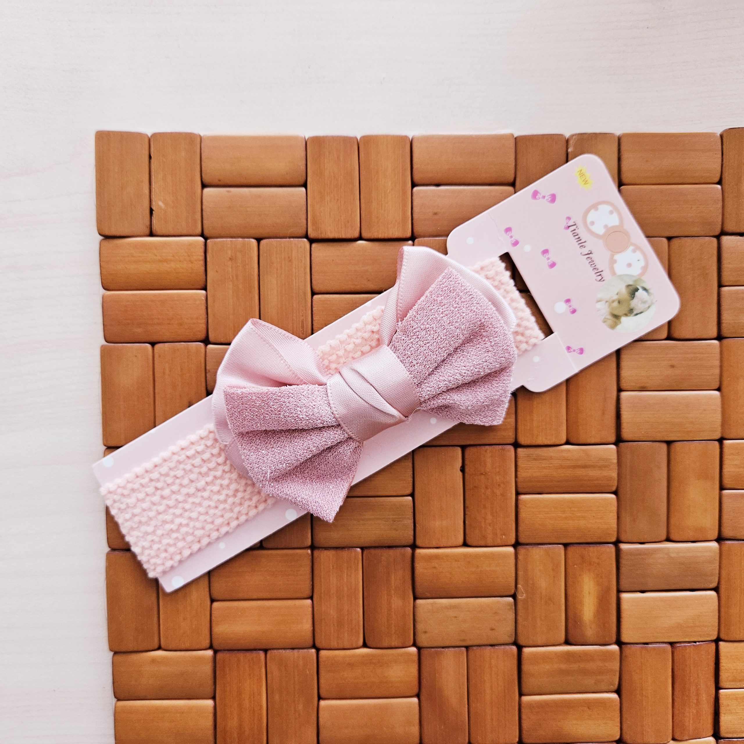 Head Bows -HB17- Peach - Pretty Plums