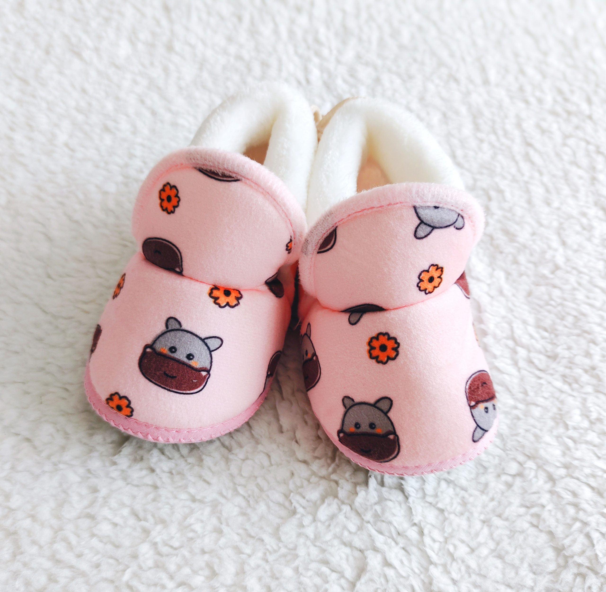 Soft Booties - NRB07 - Pink with Bear - Pretty Plums
