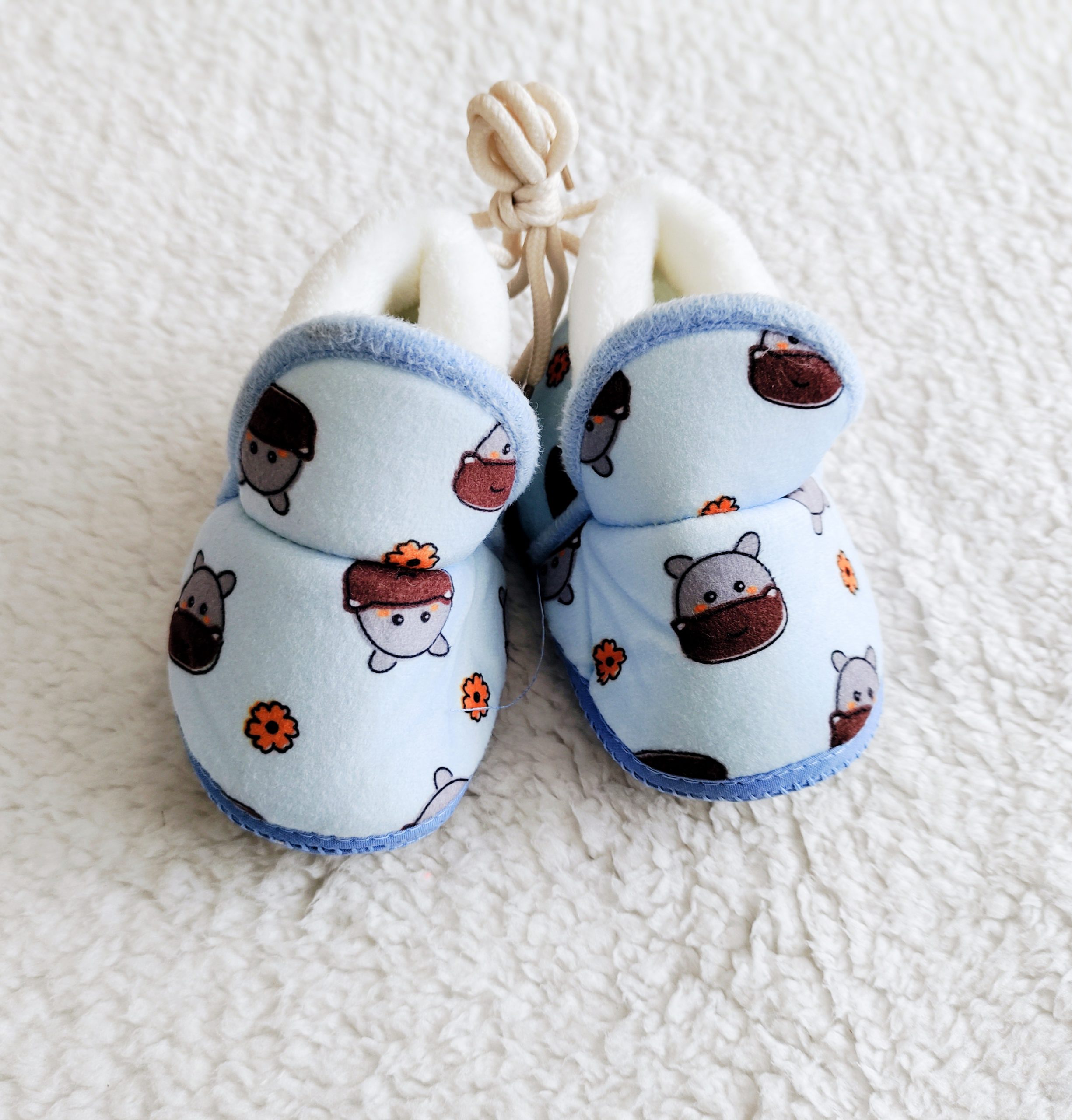 Soft Booties - NRB07 - Blue with Bear - Pretty Plums