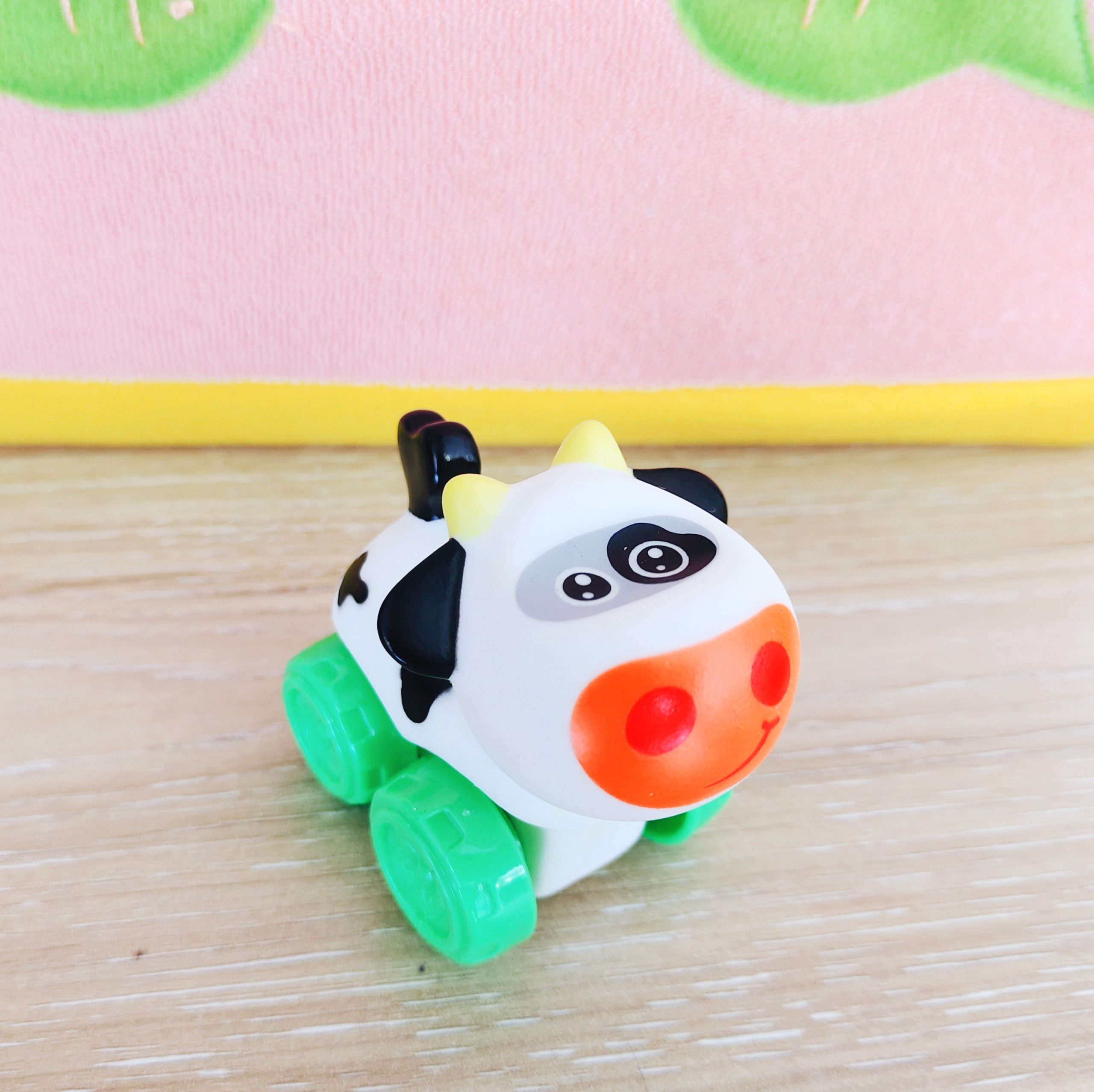 Silicon Toy - NRTY05 - White Cow - Pretty Plums