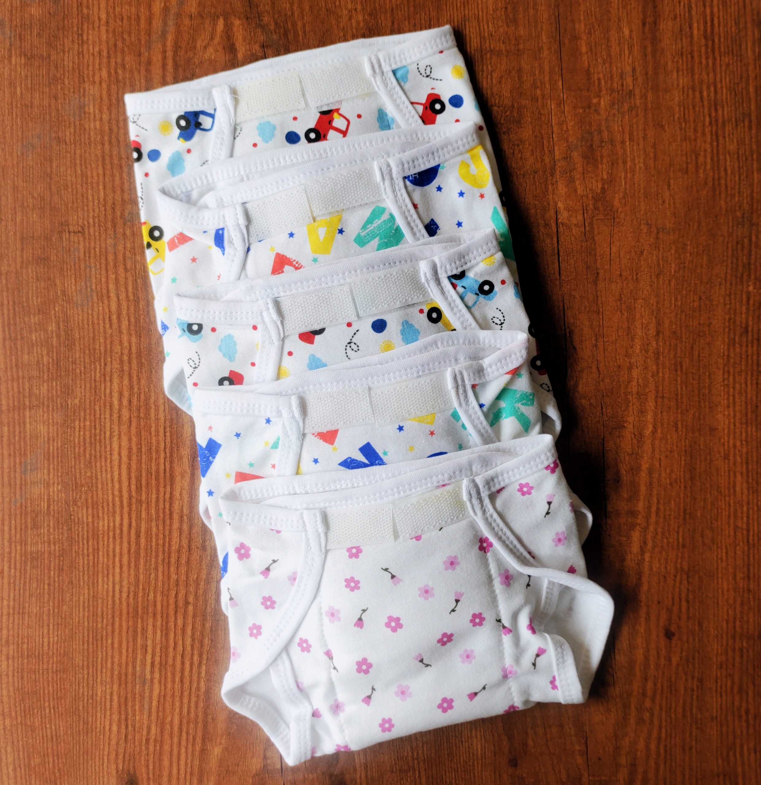 Knitted Cotton Velcro Padded Nappy - Assorted Pack of 5 - White with ...