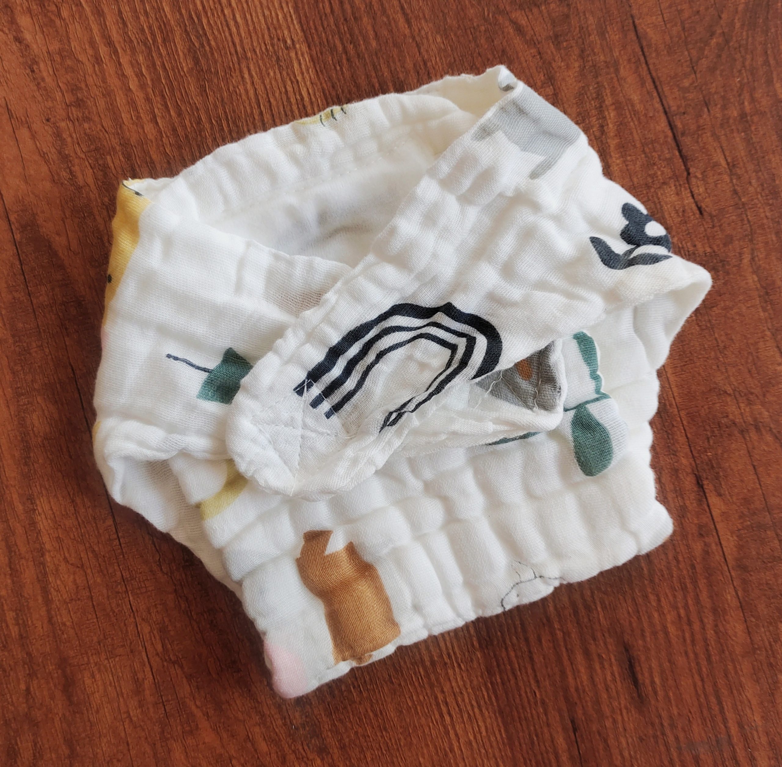 Crinkled Muslin Nappy - Ultra-Soft, 4-Layer Comfort for Your Baby ...