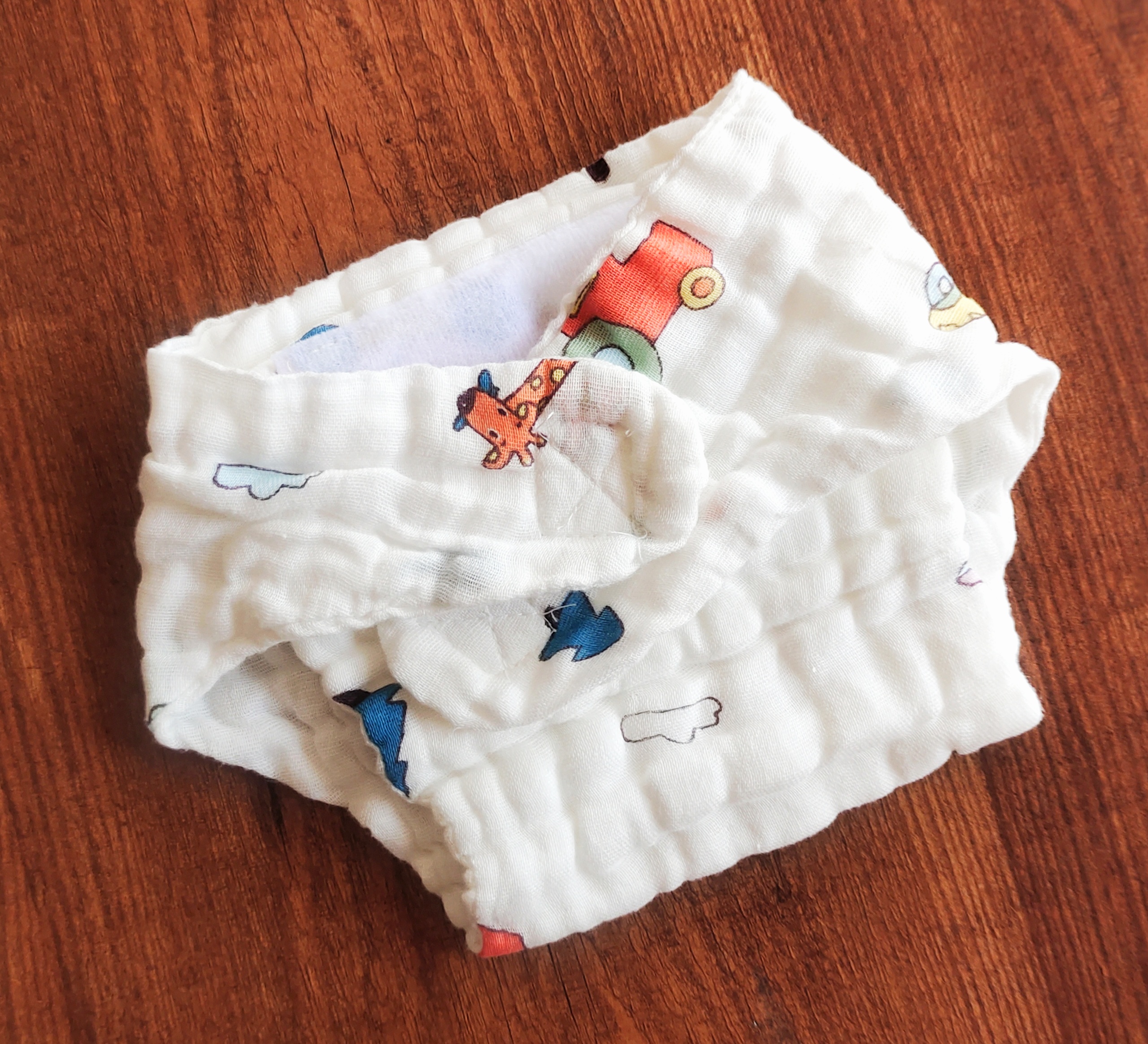 Crinkled Muslin Nappy – NP01 - Ultra-Soft, 4-Layer Comfort for Your ...