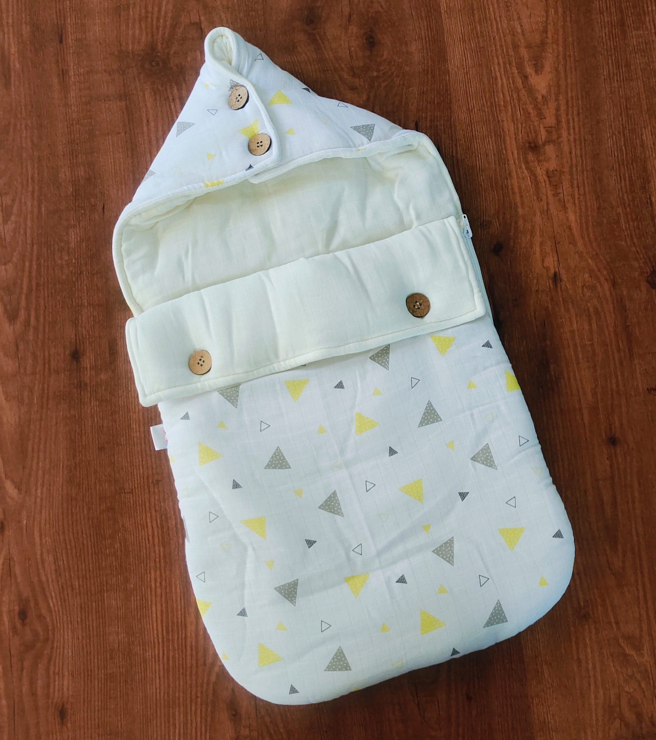 Muslin Cotton Kangaroo Wrapper - KW1 - Yellow and Ash Triangle with Off ...