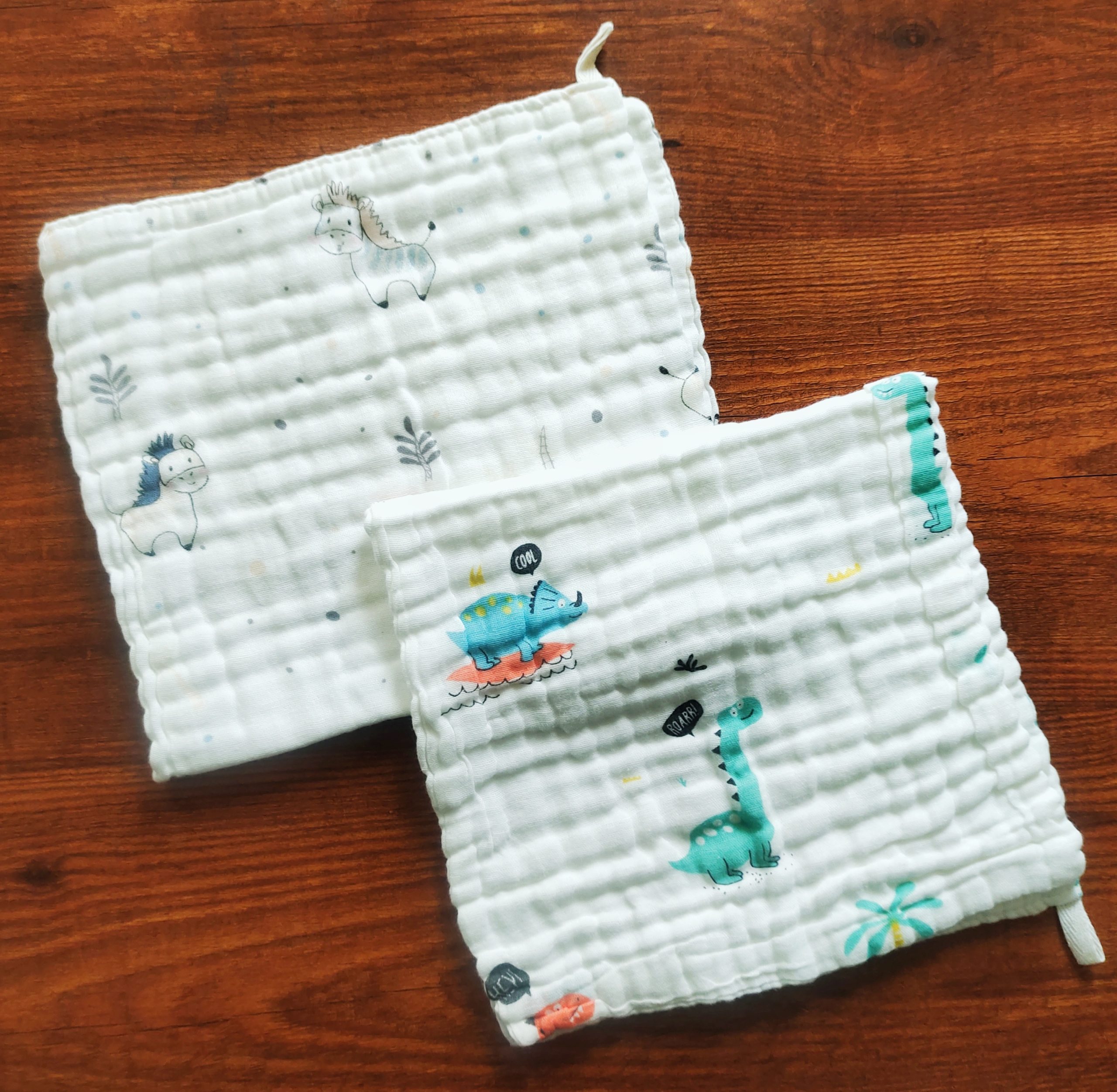 Pack of 2 Crinkled Muslin Burp / Face Towel- 50x26cm -Gray Unicorn ...